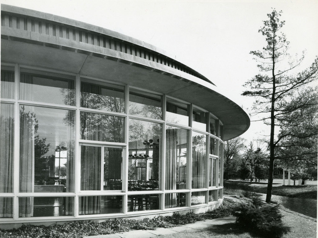 Chase Dining Hall | College History | Wheaton College | Massachusetts