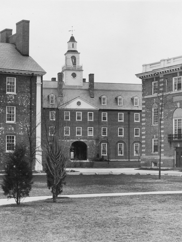 Everett Hall | College History | Wheaton College | Massachusetts