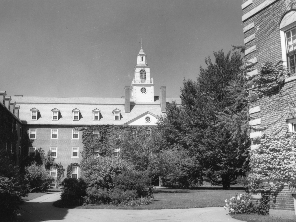 Everett Hall | College History | Wheaton College | Massachusetts