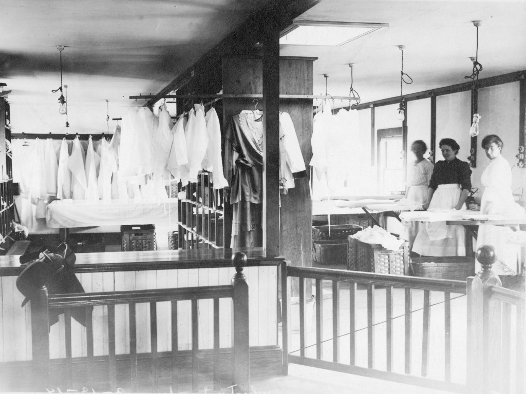 Doll's House | College History | Wheaton College | Massachusetts